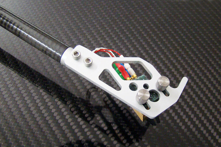 The Affordable Vertere Tonearm | The Ear