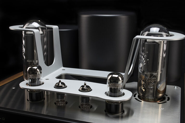 Mastersound Compact 845 | The Ear