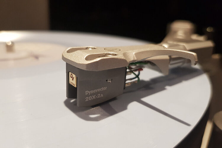 Dynavector DV-20X2A Cartridge: The Heat Is On | The Ear