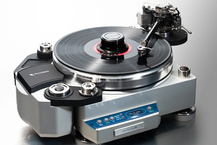 TechDAS Air Force IV Compact 'entry Level' £20k Turntable | The Ear