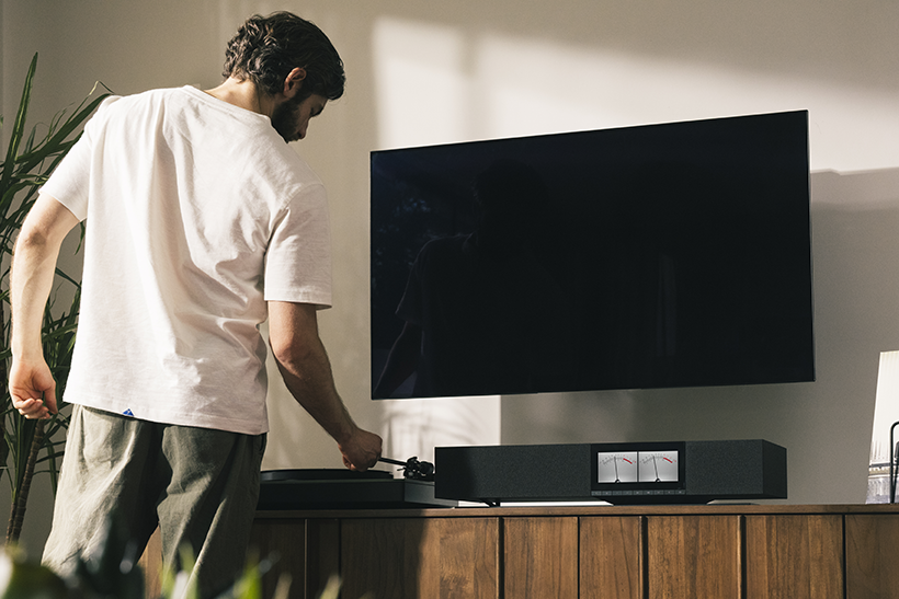Cambridge Evo One All-in-one Shows Its Dark Side | The Ear
